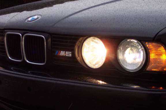 BMW E34 HID kit install
